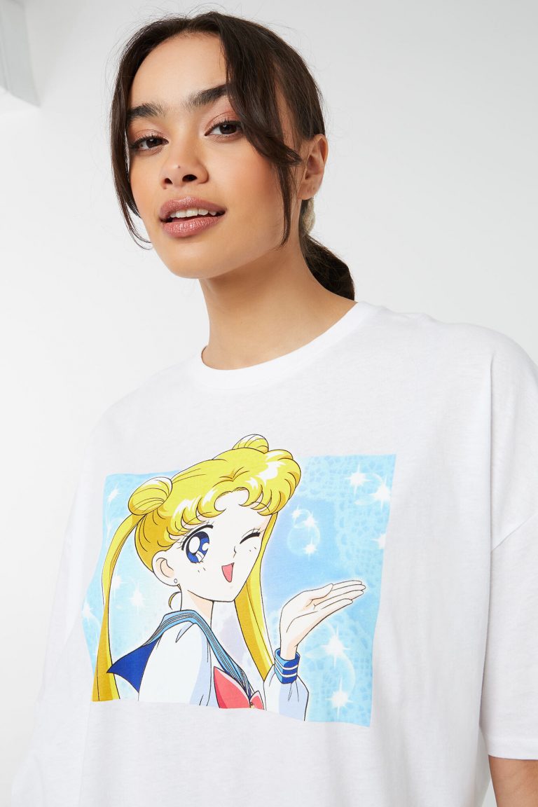 Ardene: Oversized Usagi White Tee