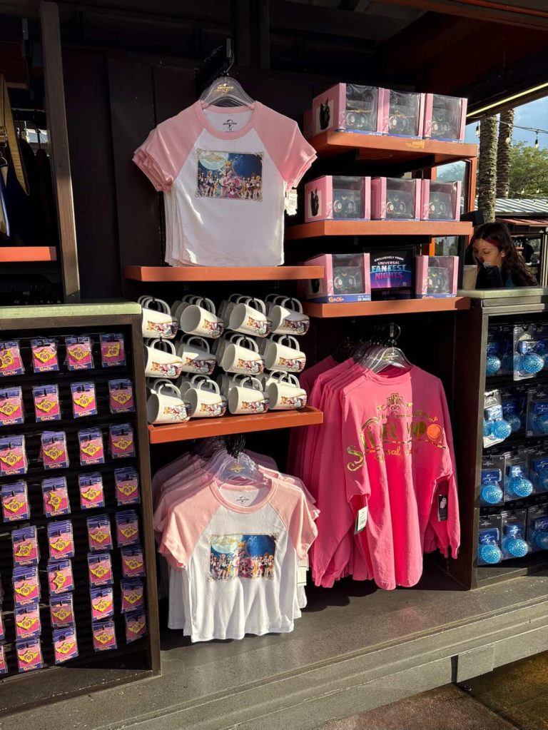Pretty Guardian Sailor Moon The Miracle 4D Show Comes to Universal ...